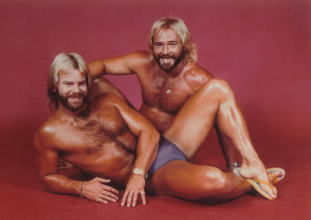 DIG THE VINTAGE DUDES! | Daily Squirt