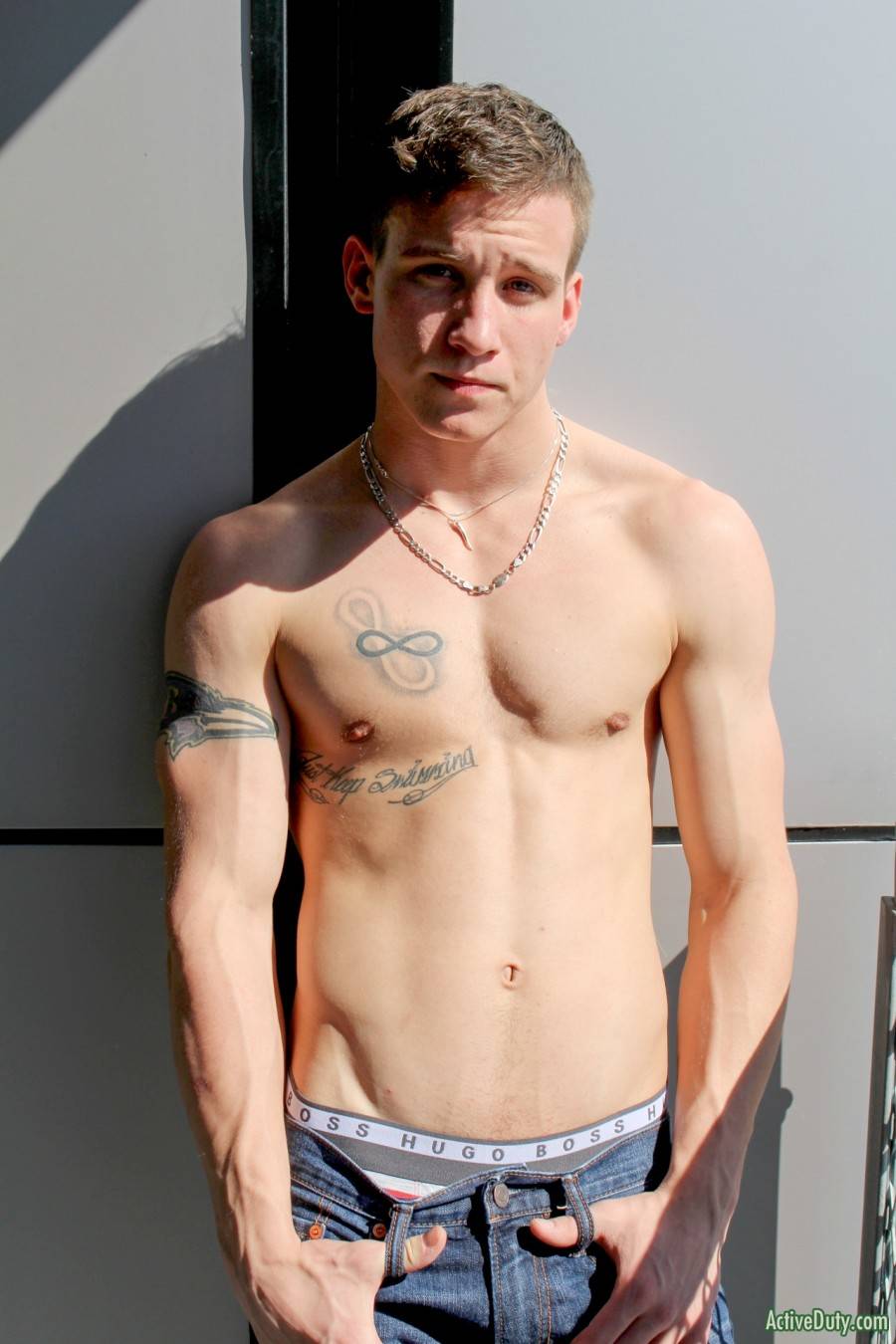 Just A Little Taste Of Mike Hollister Daily Squirt