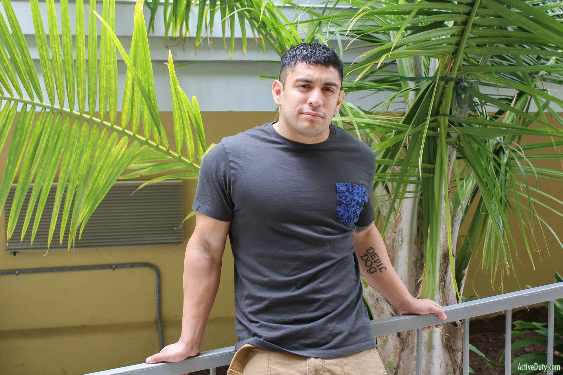 Model Of The Day Flip Active Duty Daily Squirt