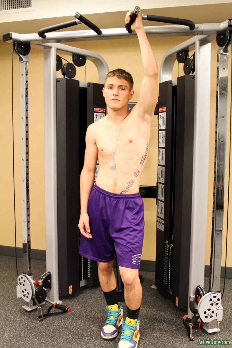 Model Of The Day Dante Active Duty… Daily Squirt