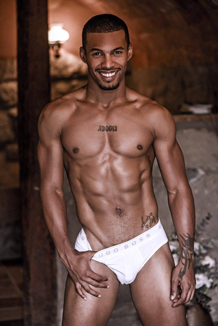 Model Of The Day Jacen Zhu Lucas Entertainment Daily Squirt