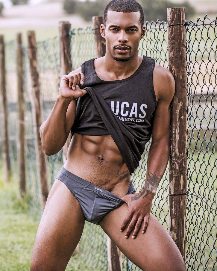 Model Of The Day Jacen Zhu Lucas Entertainment Daily Squirt