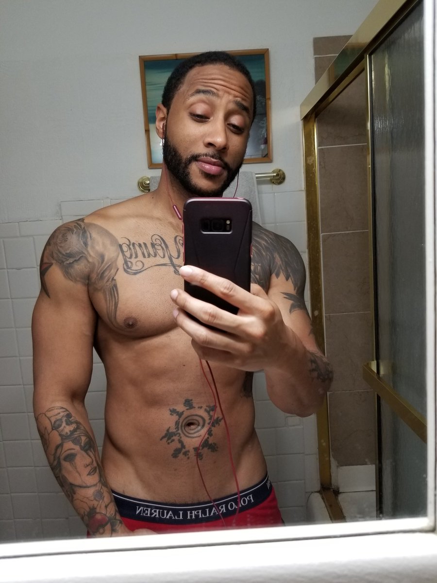 Model Of The Day Jaxx Maxim Daily Squirt