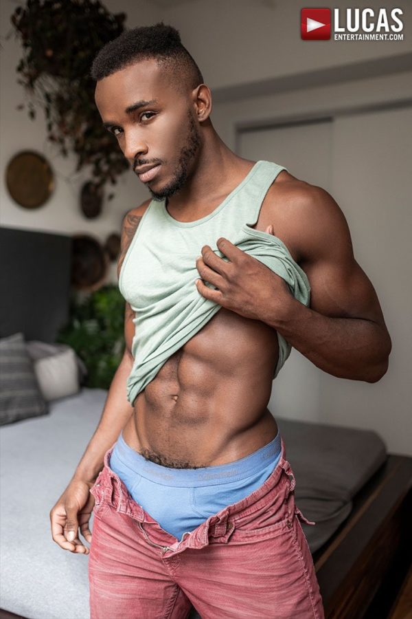 Daily Squirt Favourite Phoenix Fellington Crowned Noir Male Man Of The Year 2018 Daily Squirt