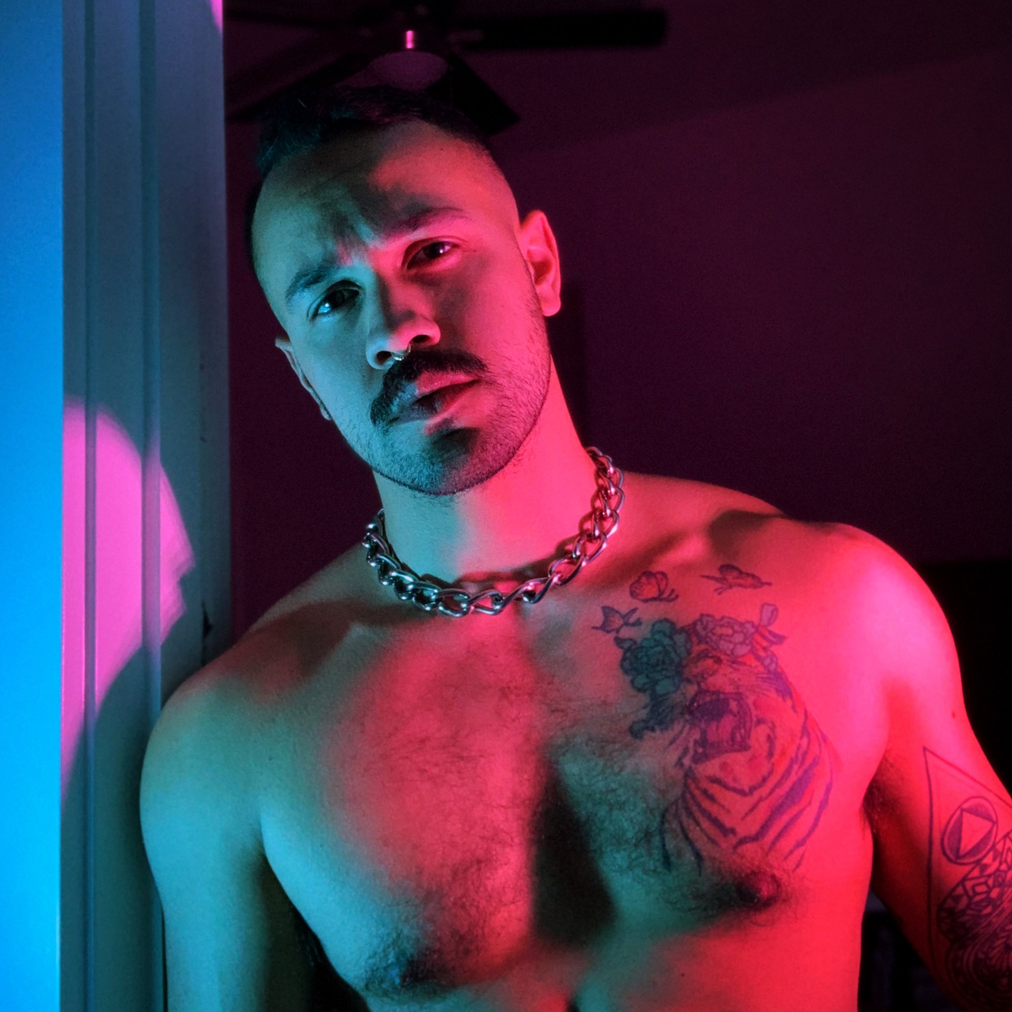 Model Of The Day Dev Tyler Daily Squirt