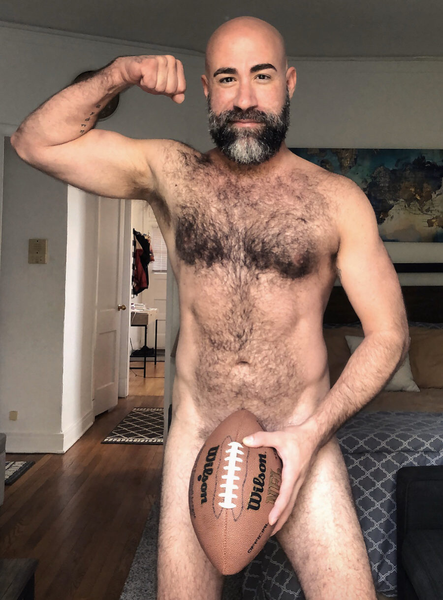 Damon Andros Is Here To Fulfil Your Daddy Fantasies Daily Squirt