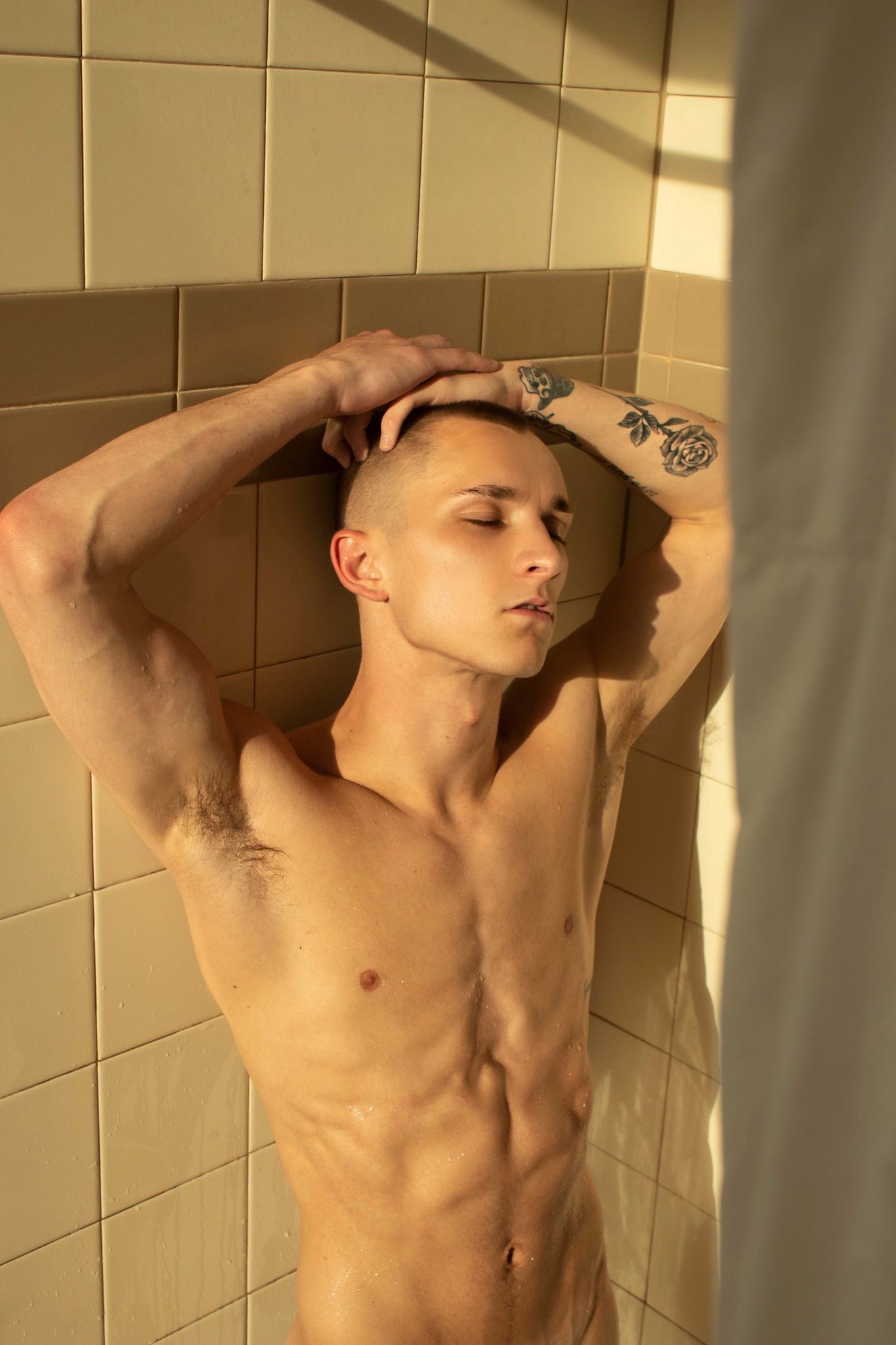 Model Of The Day Theo Brady Daily Squirt