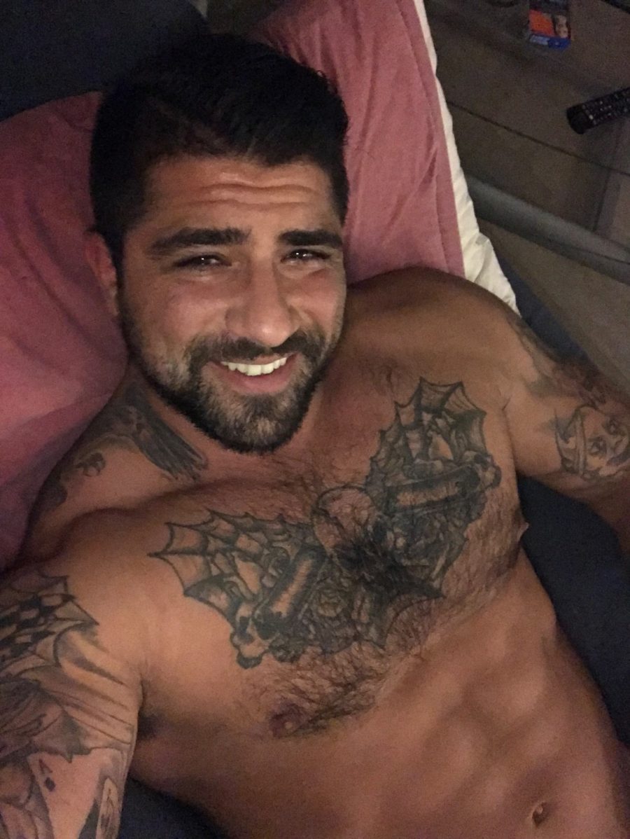 Model Of The Day Ryan Bones Daily Squirt