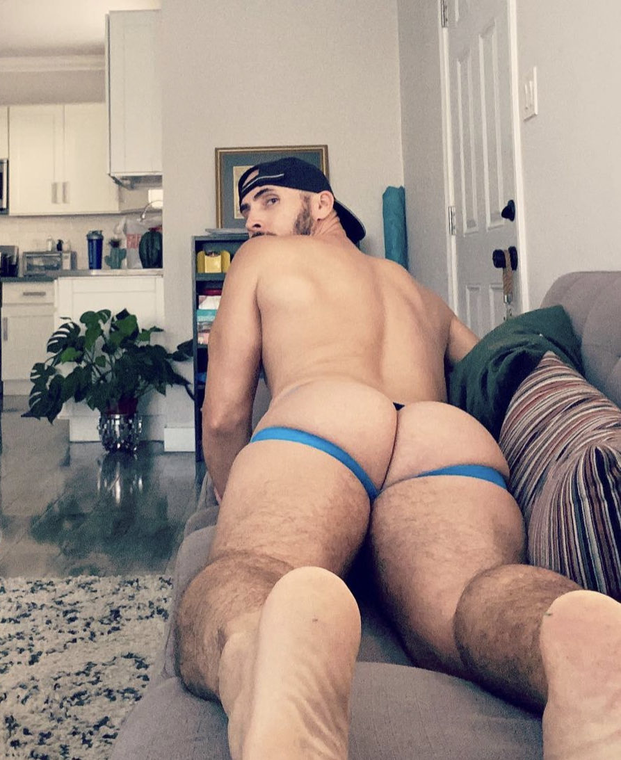Model Of The Day Joshua Flores Daily Squirt