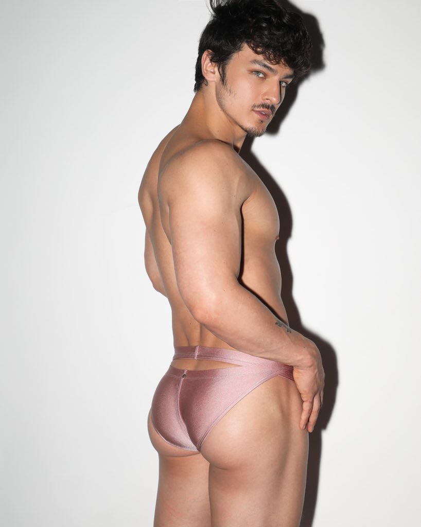Model Of The Day Christian Flexxx Daily Squirt