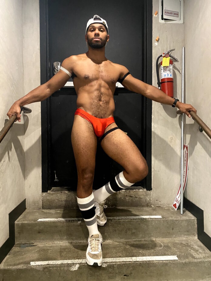 Model Of The Day Tony Genius Daily Squirt