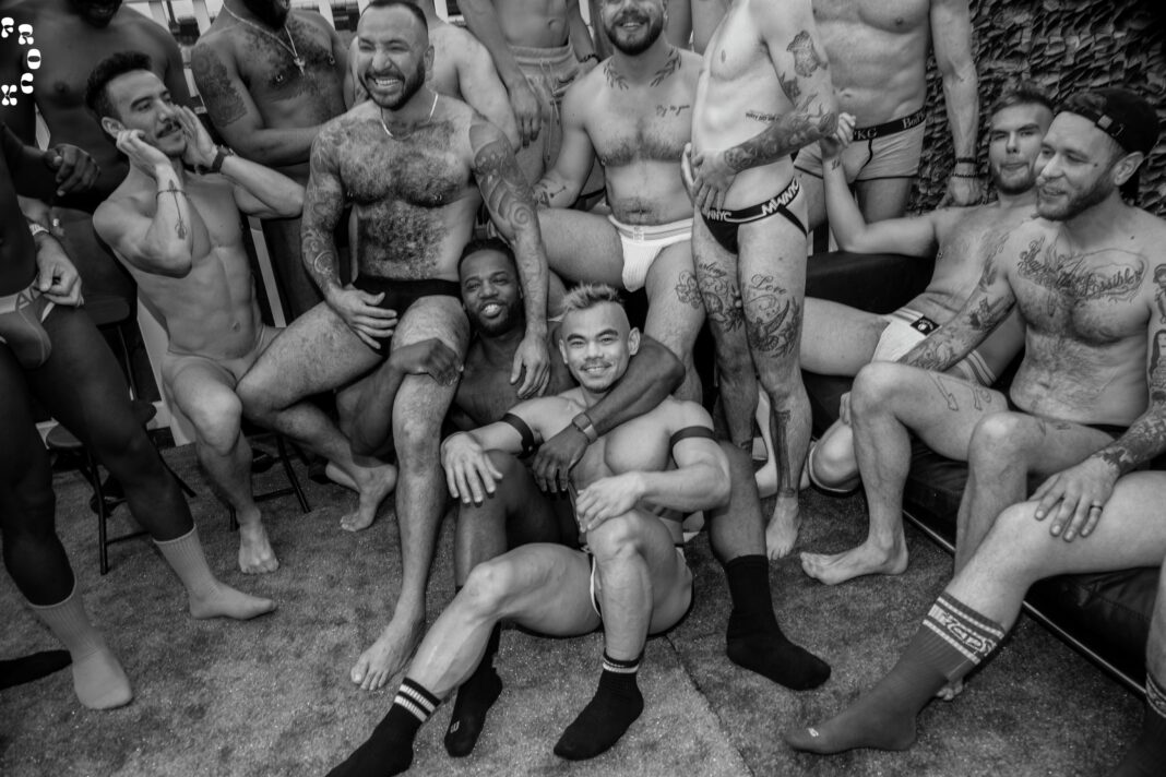 Julian Torres East Coast Orgy Daily Squirt