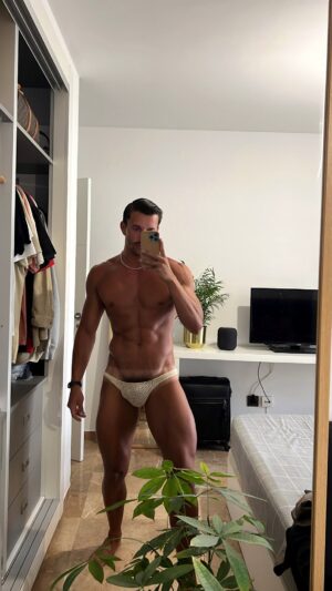 Model Of The Day Eric Rmgr Daily Squirt