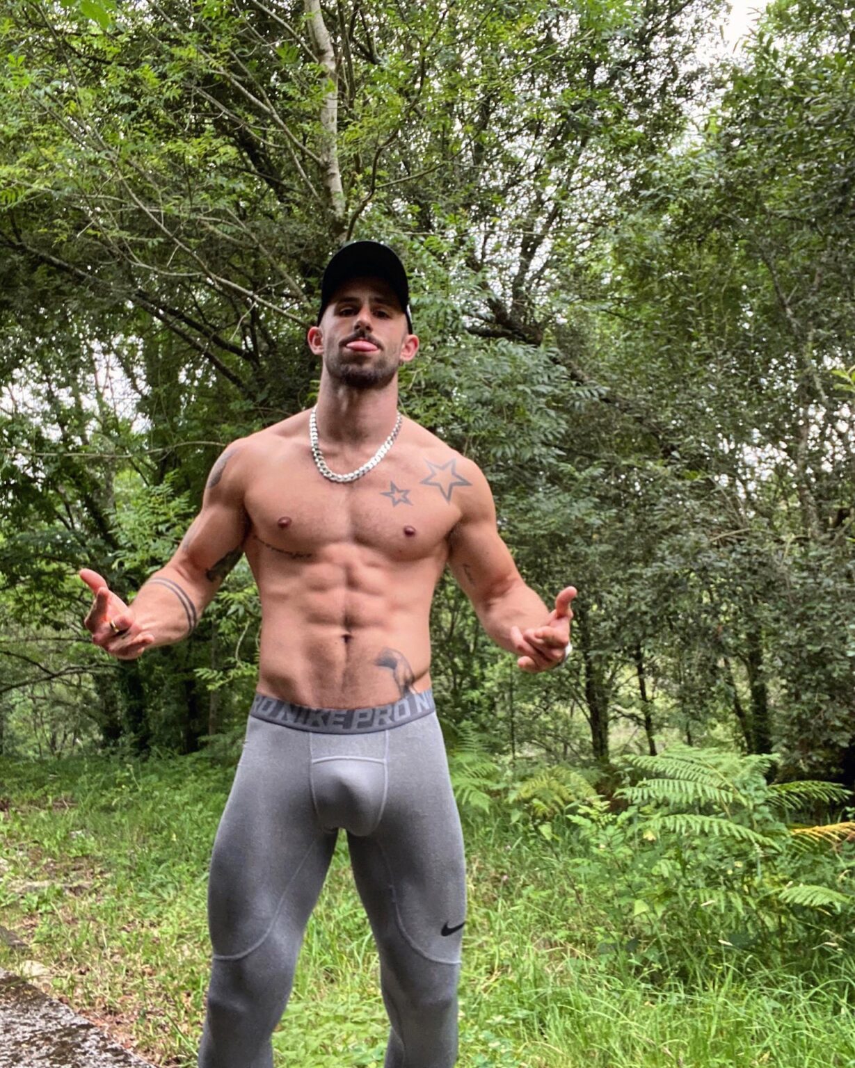 Model Of The Day Aingeru Daily Squirt