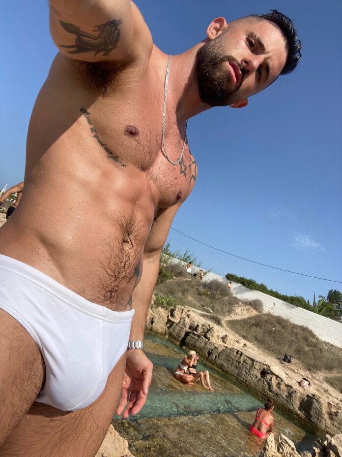 Model Of The Day Aingeru Daily Squirt