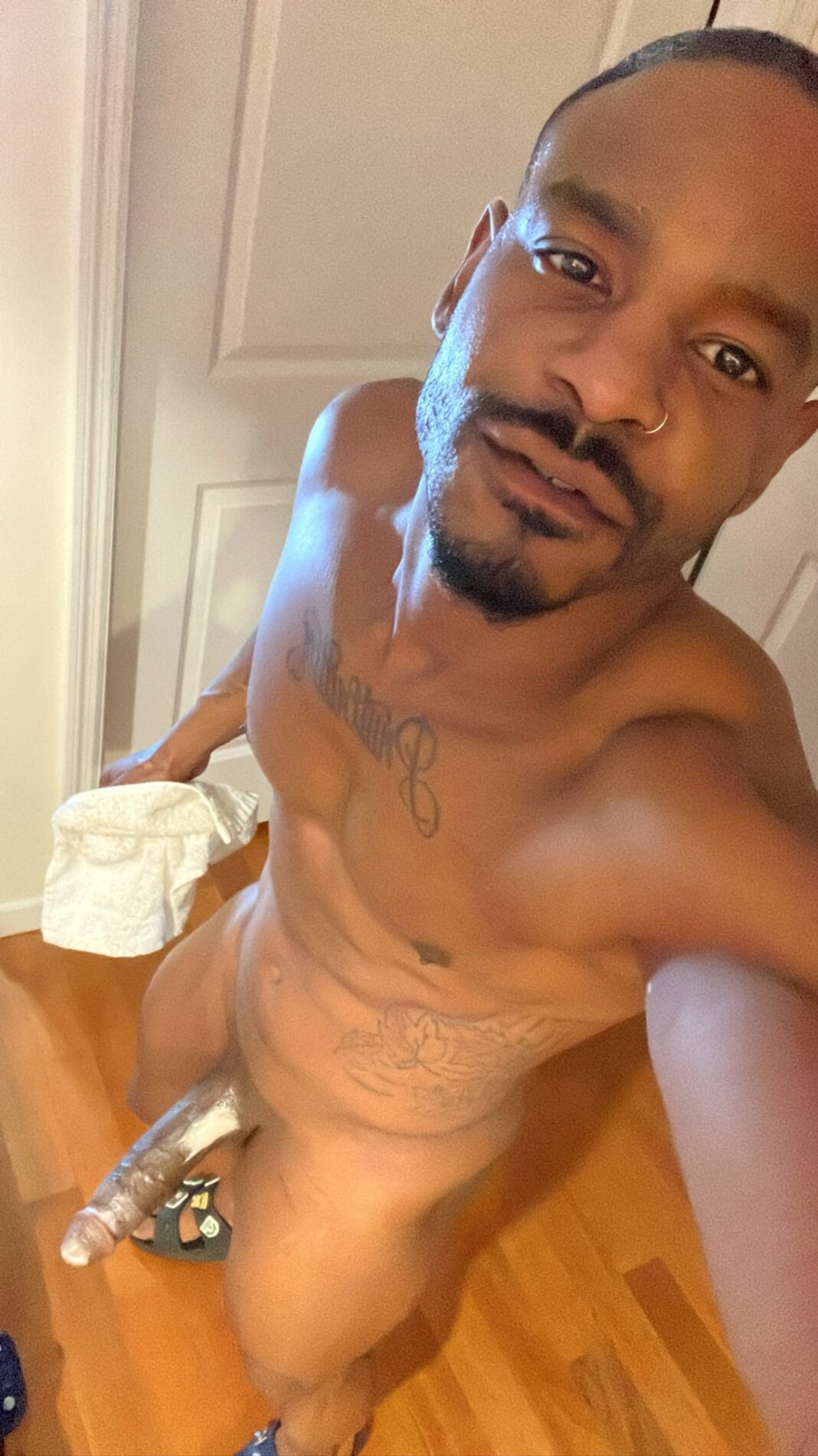 Model Of The Day Butta Nutt Daily Squirt