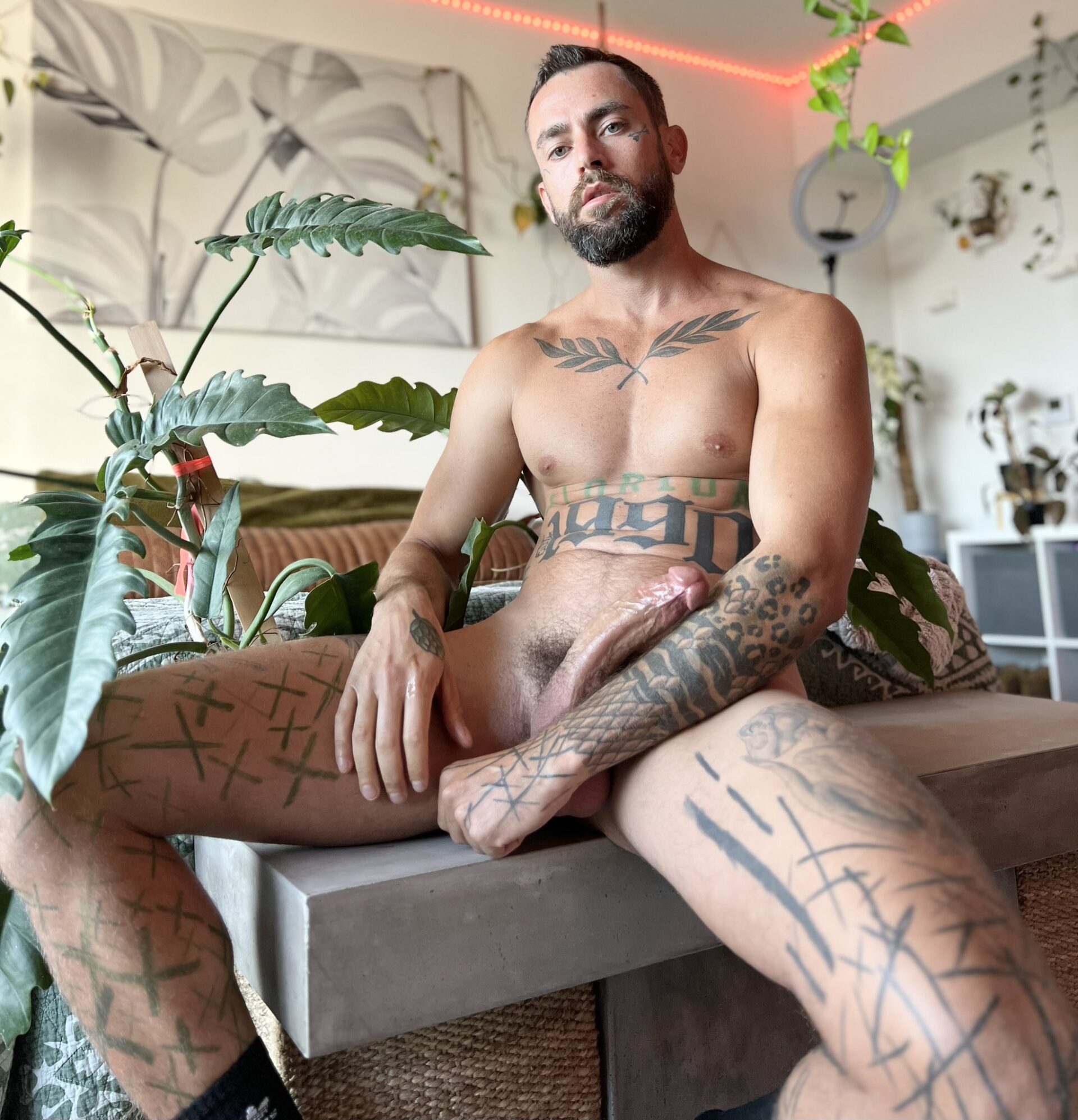 Model Of The Day Luke Rex Daily Squirt 