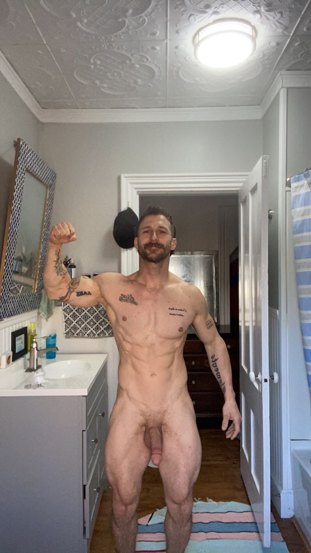 Model Of The Day Nicholas Ryder Daily Squirt 