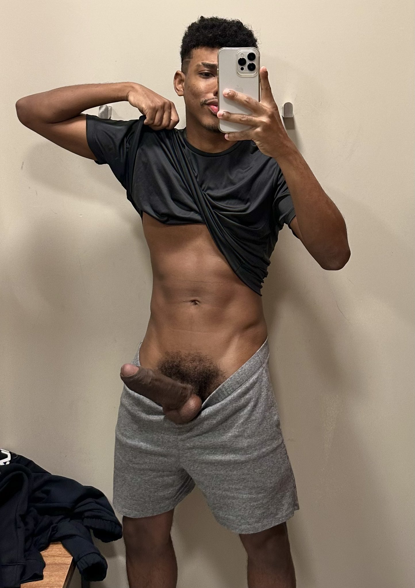 Model Of The Day André Pijote Daily Squirt