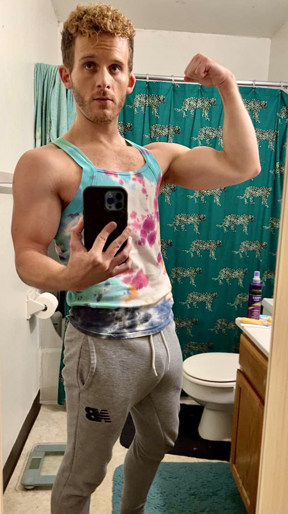 Model Of The Day Dylan Tides Daily Squirt 3587