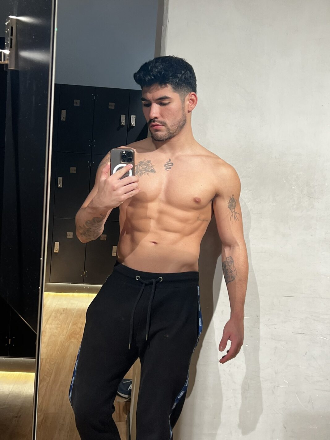 Model Of The Day Gus Torres Daily Squirt