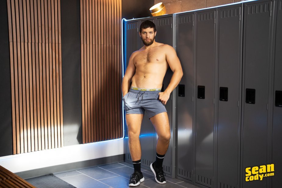 Rocky Unleashed Fucks Shamu Azizam Sean Cody Daily Squirt