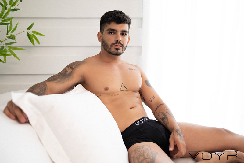Who Would You Choose Andy Rodrigues Or Vitor Alves Daily Squirt